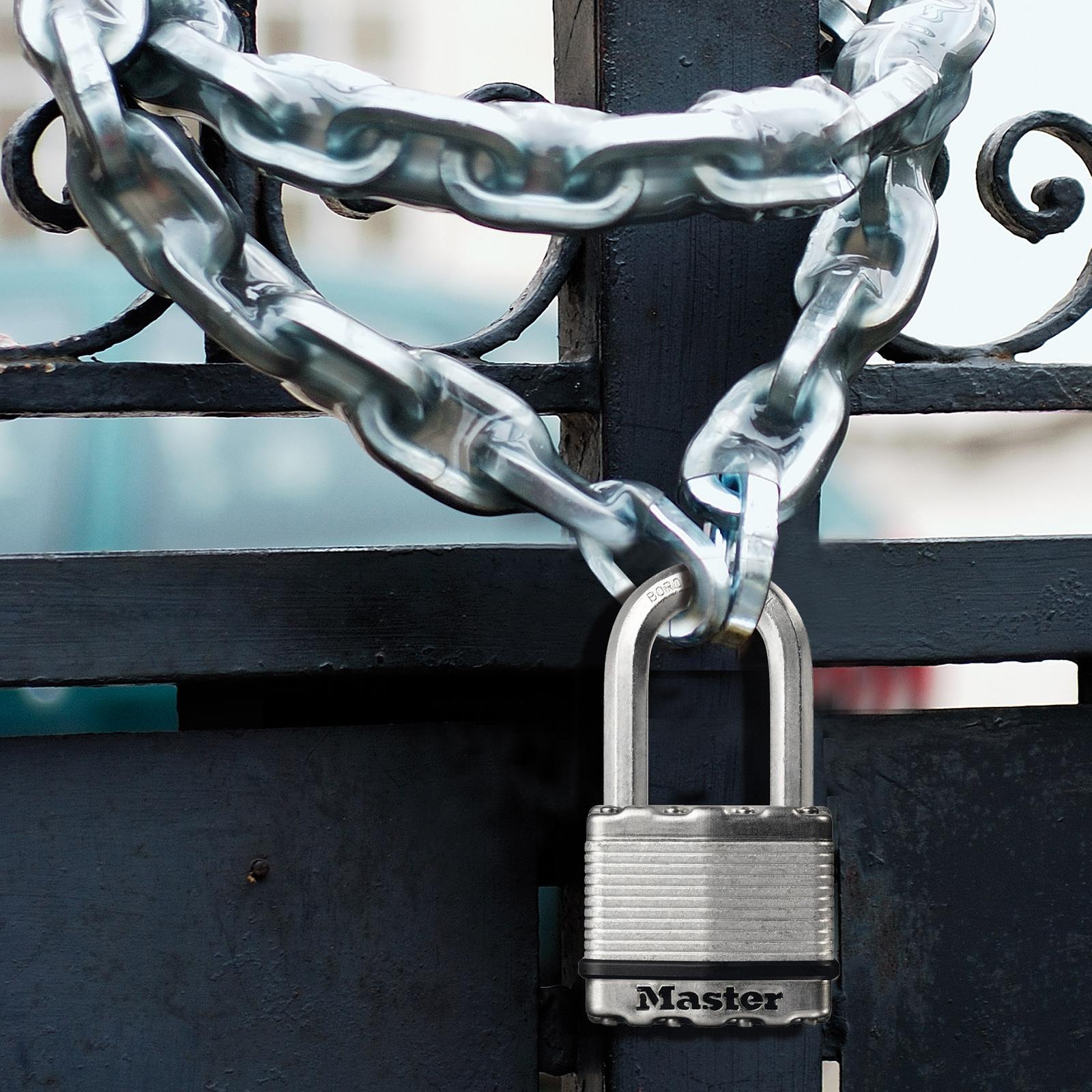 Master Lock 51mm Magnum with 38mm Long Shackle Padlock - Bunnings Australia