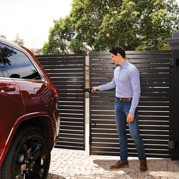 D&D Technologies Gate Hardware - Bunnings Australia