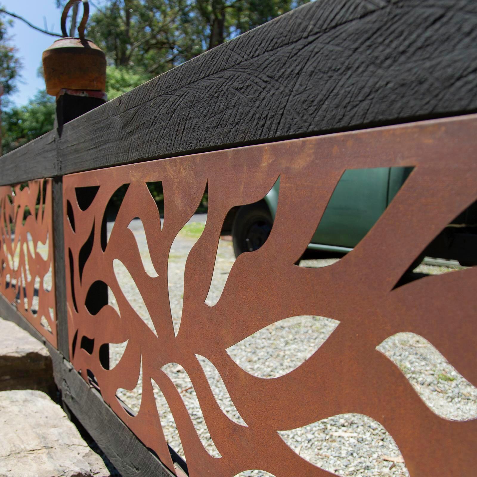 Tuscan Path 1800 x 900mm Rust Leaf Screen Panel - Bunnings Australia