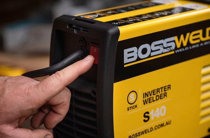 How To Set Up And Use An Arc Welder - Bunnings Australia