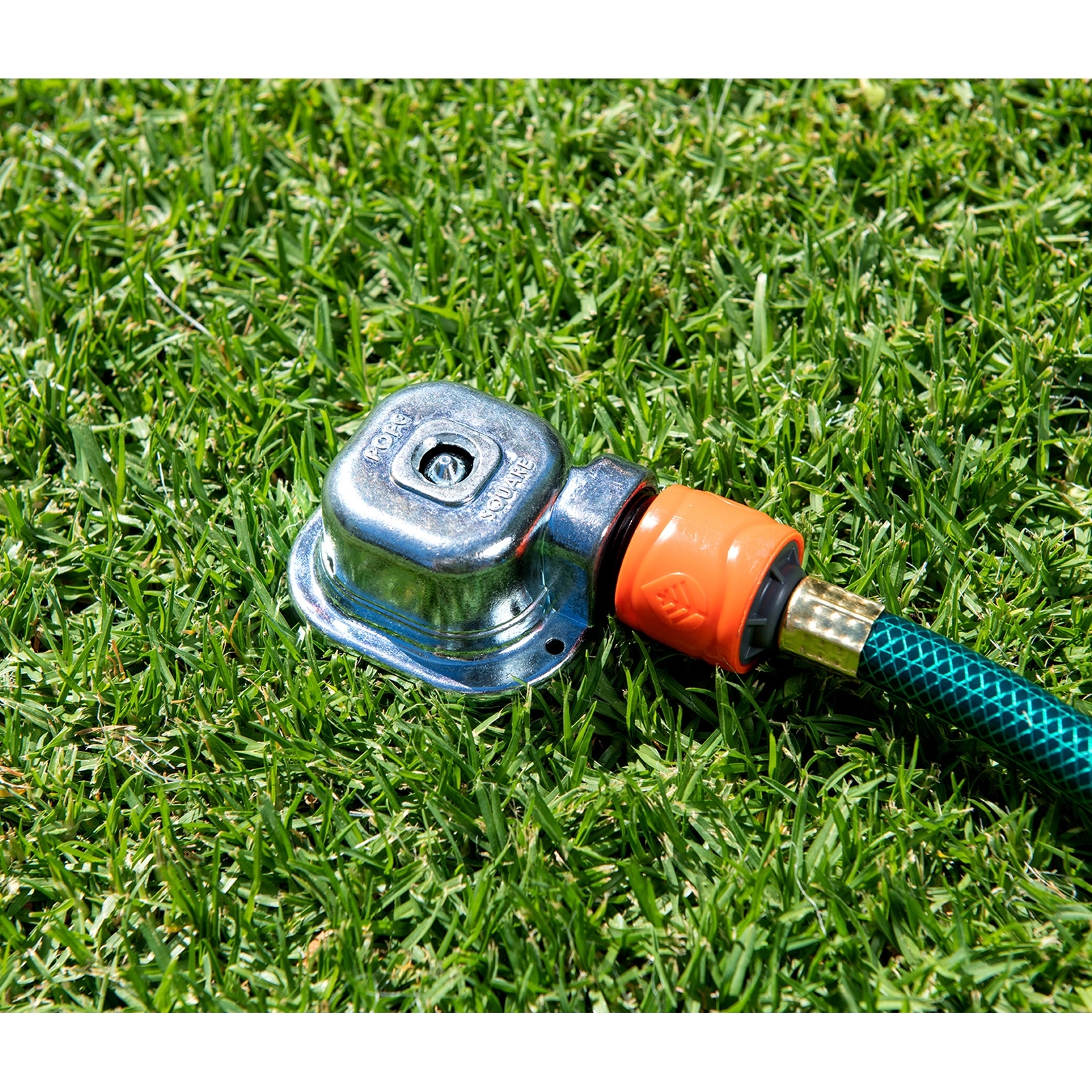 Pope Square Sprinkler - Bunnings Australia