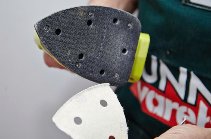 How To Sand Walls - D.I.Y. Advice - Bunnings Australia