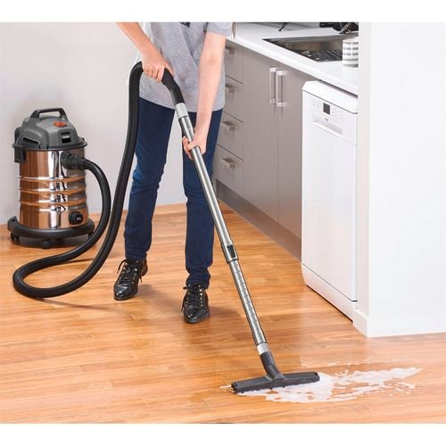 Ozito 35mm x 0.5-0.9m Telescopic Vacuum Wand - Bunnings New Zealand