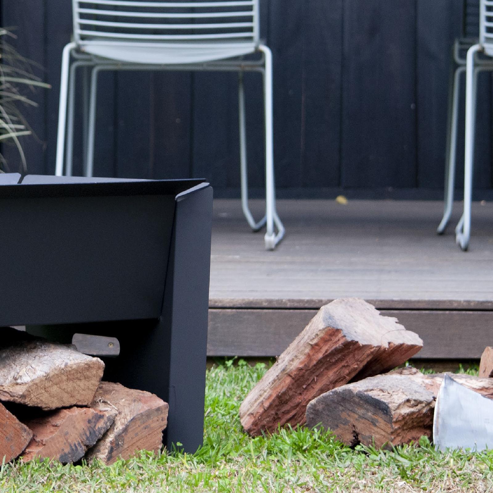 IXL Kyneton Outdoor Pit n Grill - Bunnings Australia