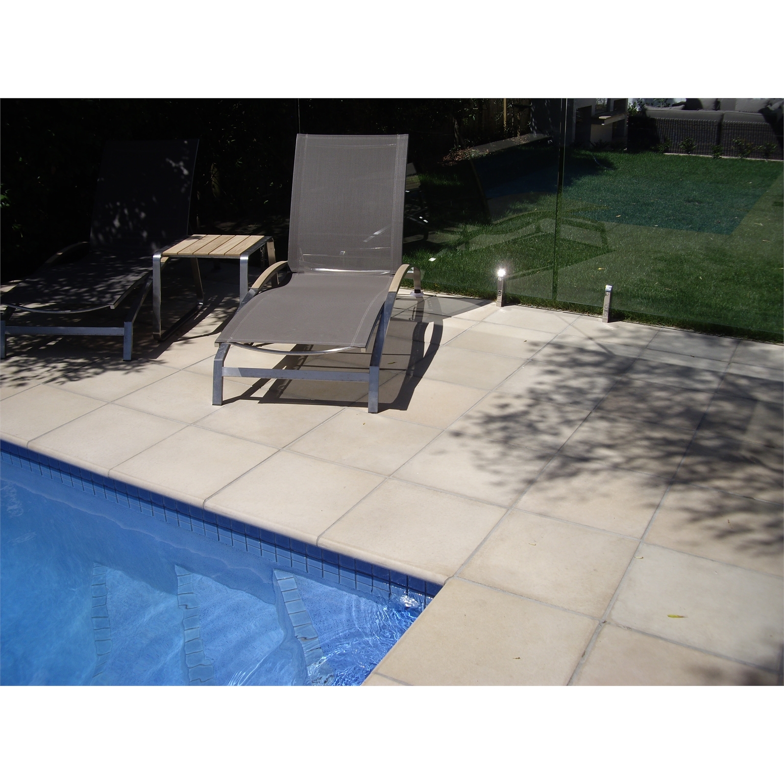 WestStone 450 x 450 x 37mm Sandstone Bullnose Paver - Bunnings New Zealand