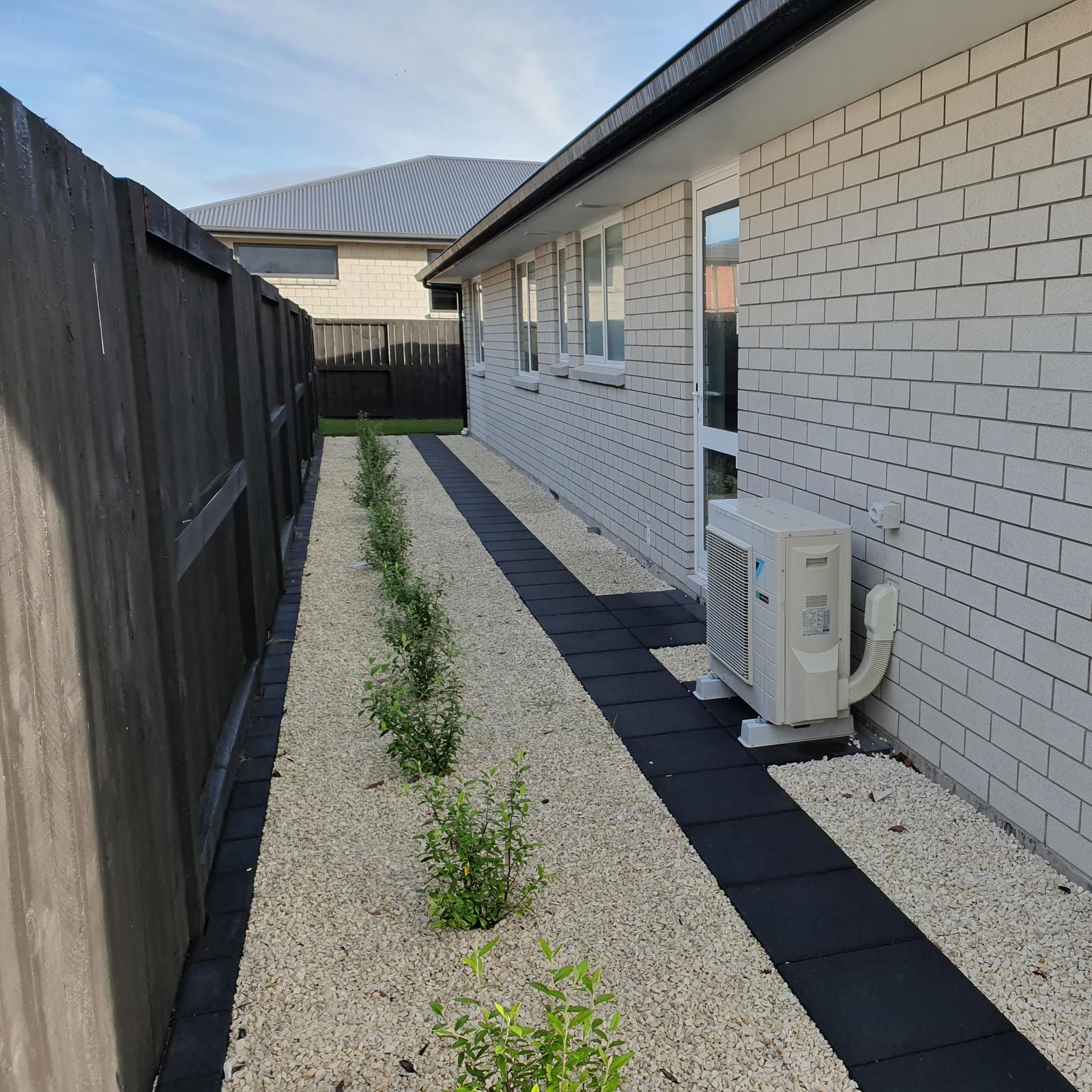 WestStone 400 x 400 x 40mm Midnight Vienna Paver - Bunnings New Zealand