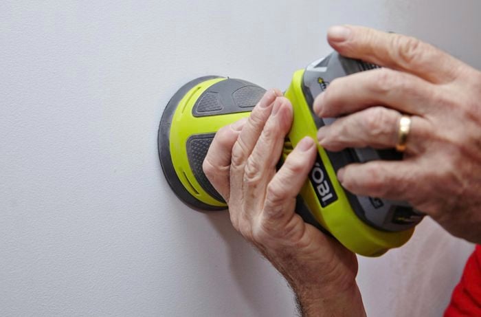 How To Sand Walls - D.I.Y. Advice - Bunnings Australia