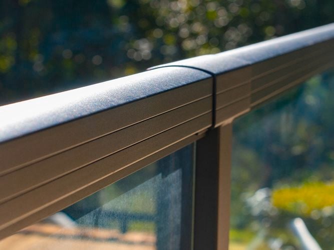 PEAK Aluminium Balustrade - Bunnings Australia