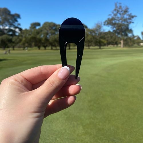 Stinger Black Golf Divot Tool with Bottle Opener - Bunnings Australia