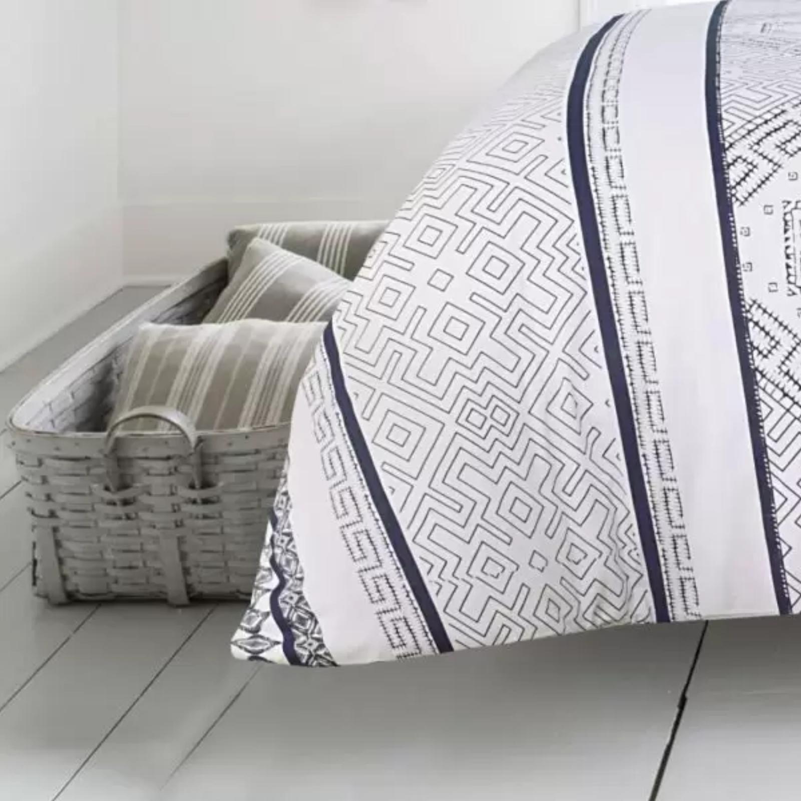 Amsons Pure Cotton New Hampton Super king Quilt Cover Set - White Blue ...