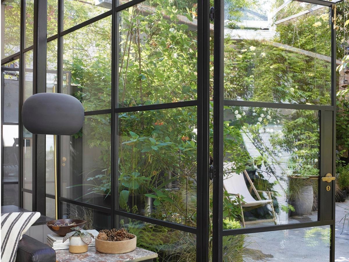 Transform Your Aluminium Window Frames - Bunnings Australia